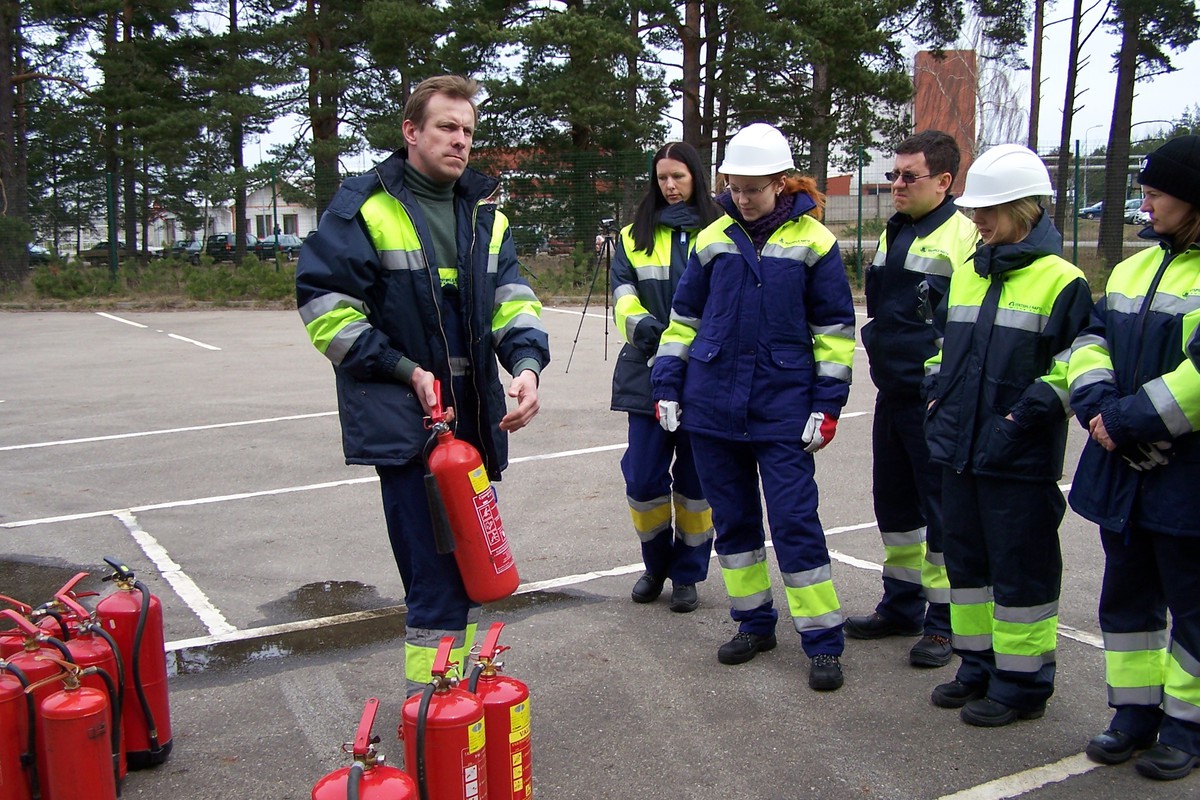 Labour Protection Specialist - Prakse